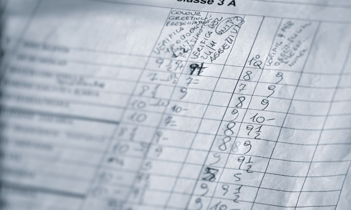 Comment formuler les appréciations sur un bulletin scolaire ? | Revue ...